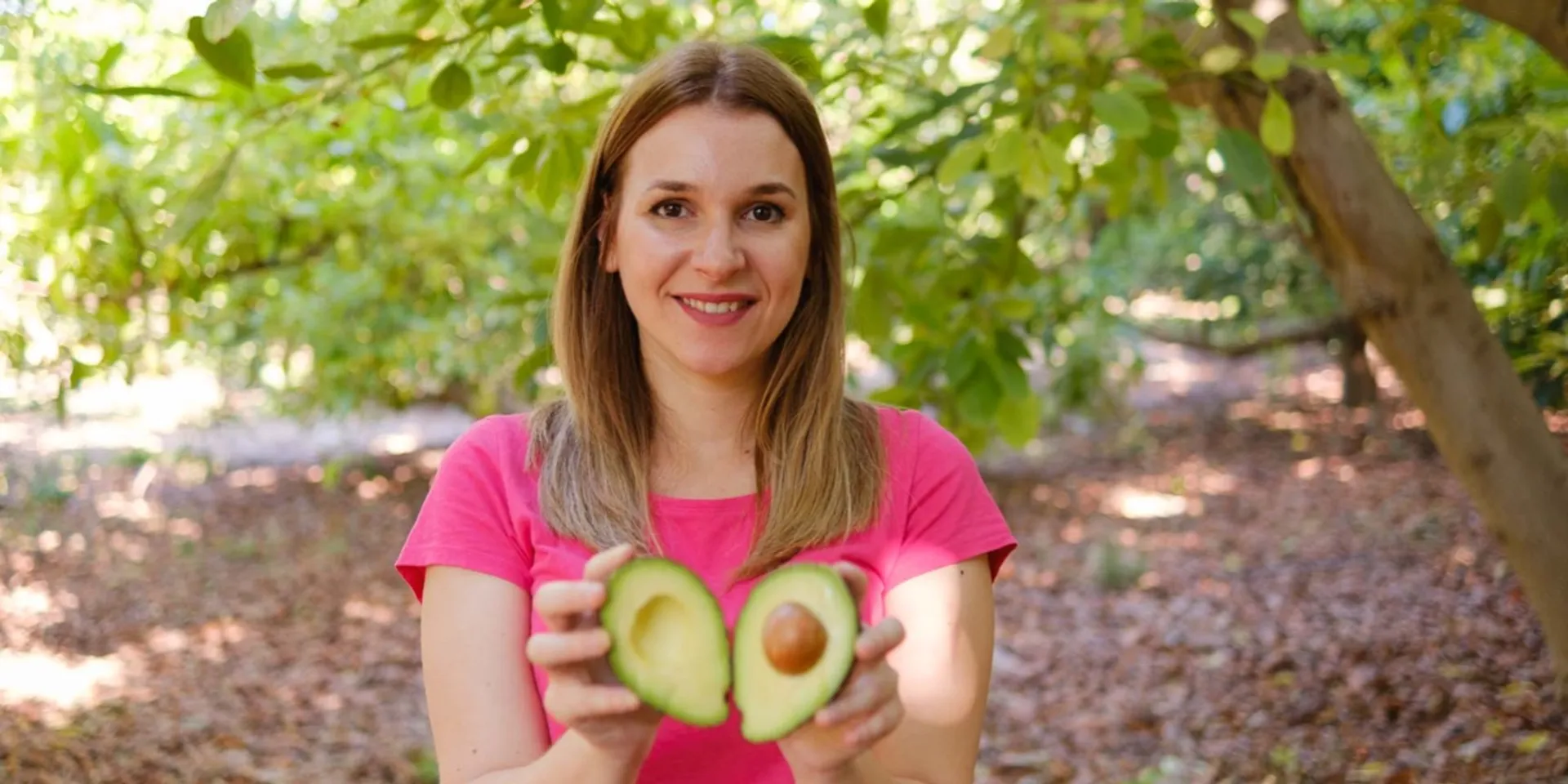 Avocados from Laderas de Granada, Spain | CrowdFarming: adopt an avocado tree