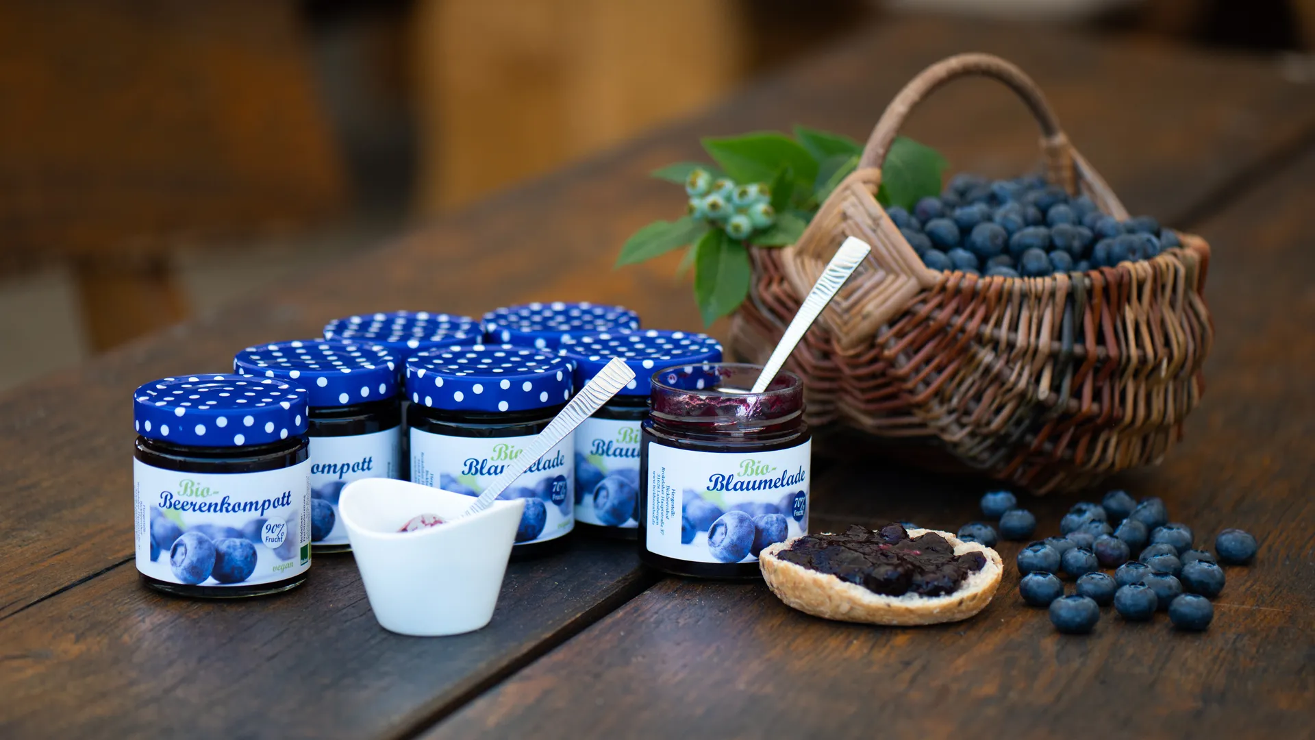 Gemischte Kisten mit Bio-Konfitüren und Marmeladen und -Früchtekompott ...